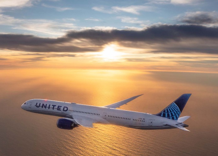 The world's longest flights | loveexploring.com