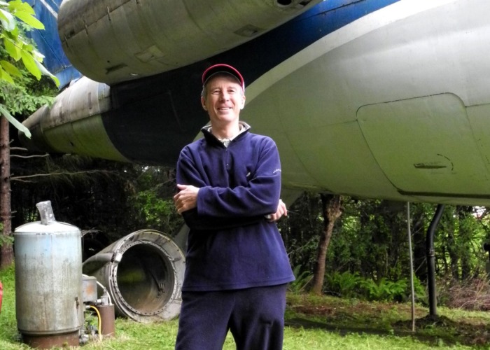 The man who lives in a Boeing 727 in Oregon | loveexploring.com