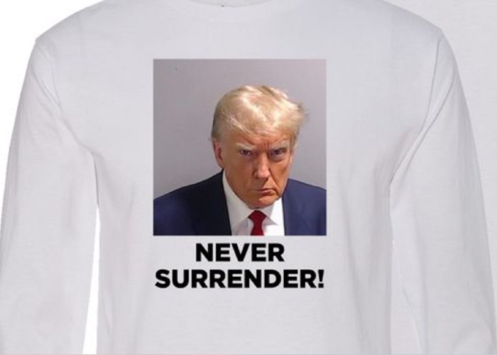 Donald Trump's mugshot T-shirt, and other merch you won't believe ... Donald Trump's mugshot T-shirt, and other merch you won't believe ...