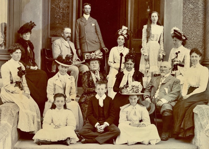 These extraordinary photos capture the splendour of America’s Gilded ...