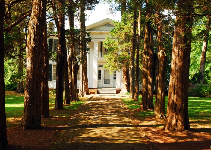 The most historic building in every state | loveexploring.com