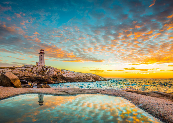 Canada’s most famous attractions and their secrets | loveexploring.com