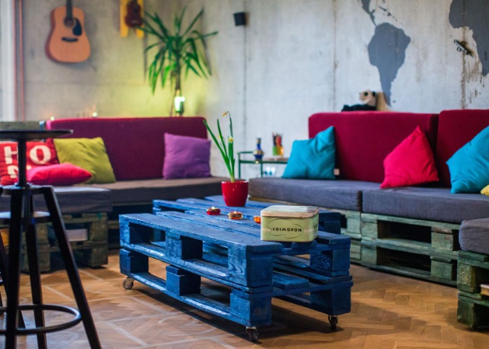 42 cool wood pallet ideas for the home and garden | lovemoney.com