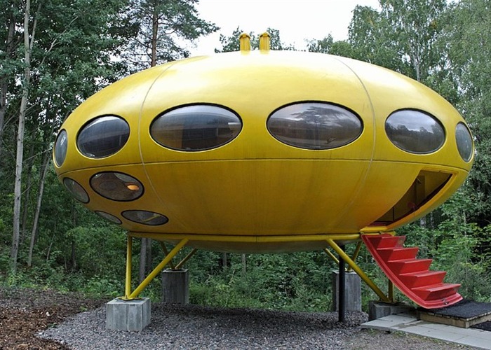 The world's ugliest houses you just have to see | loveproperty.com