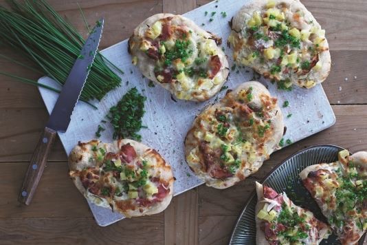 German pizza bread with potato and bacon recipe